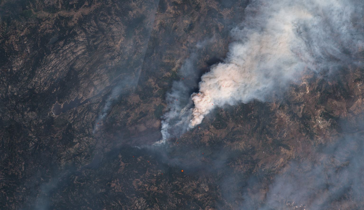 From California to Siberia: satellite images of wildfires around the ...