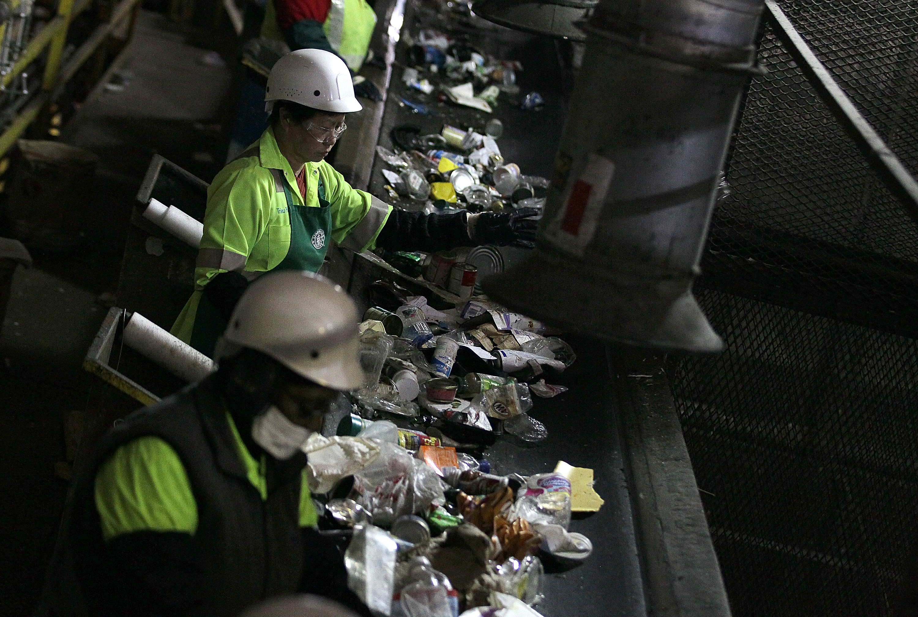 US plastic waste is causing environmental problems at home and abroad ...