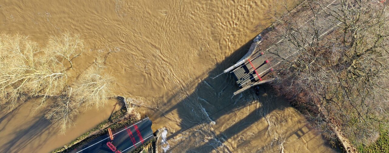 Thousands of England's crucial flood defences were rated as poor last ...